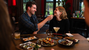 OZZO Oriental & Lounge bar | Van der Valk Hotel Sassenheim - Leiden - A44